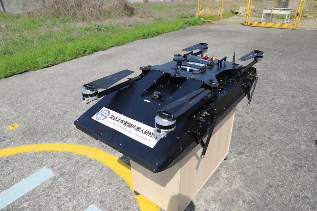 工研院“启元空间-MATRIX空地海无人化矩阵系统”实现无人机大规模三维密集集群